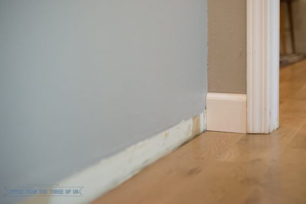 How to Cut Baseboard Corners : Coping Baseboard