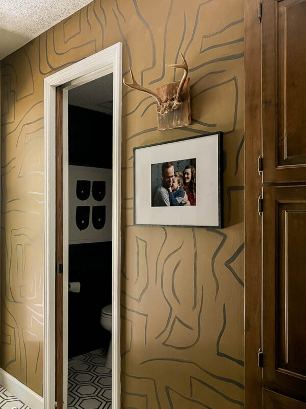 Make this Wall Design with a Hand Painted Wall Pattern